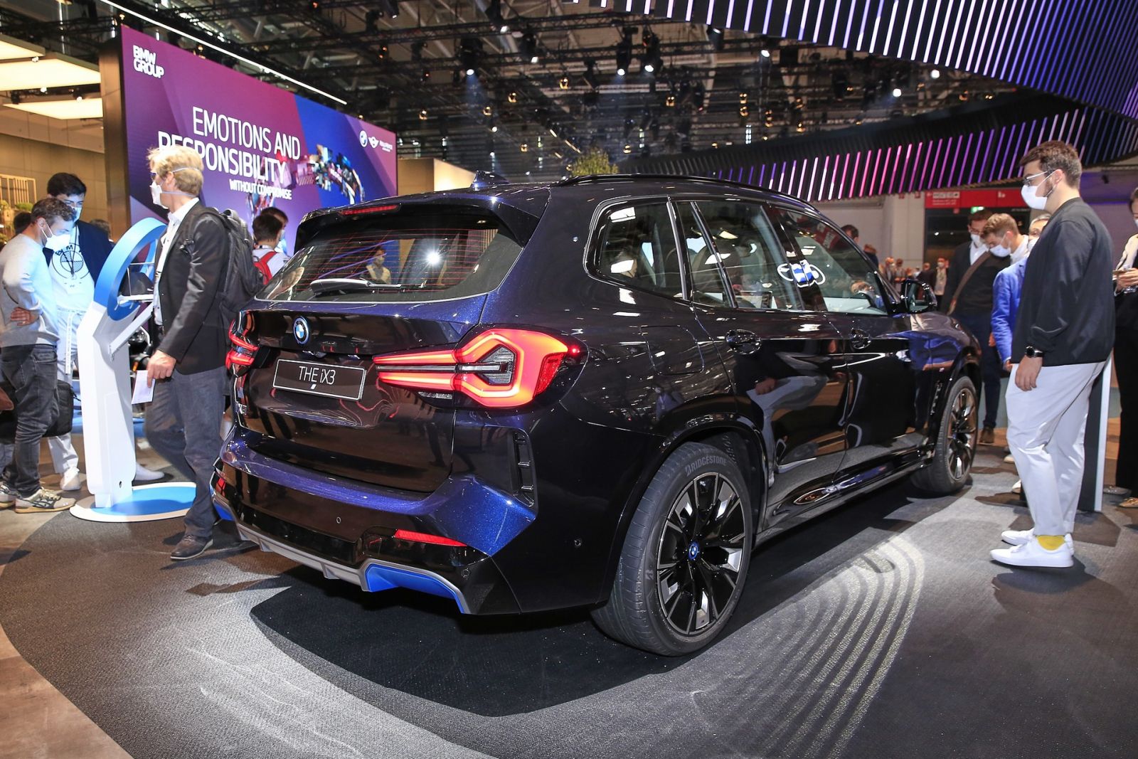 ชมคันจริง!! 2022 BMW iX3 LCI ปรับหล่อใหม่…เอสยูวีไฟฟ้า 286 แรงม้า ที่พร้อมจะเข้าไทย | AUTODEFT ...